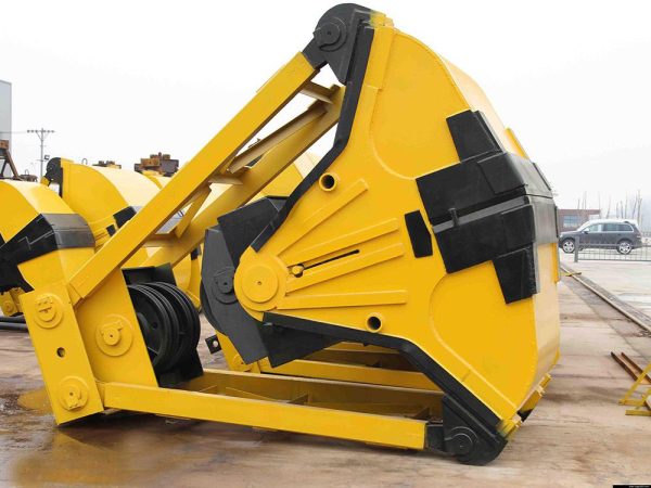 Four Rope Grab Bucket - Petromarine Engineering